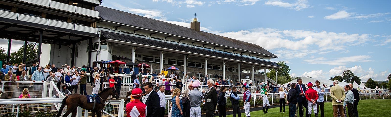 Dress Code Guidance | Chepstow Racecourse
