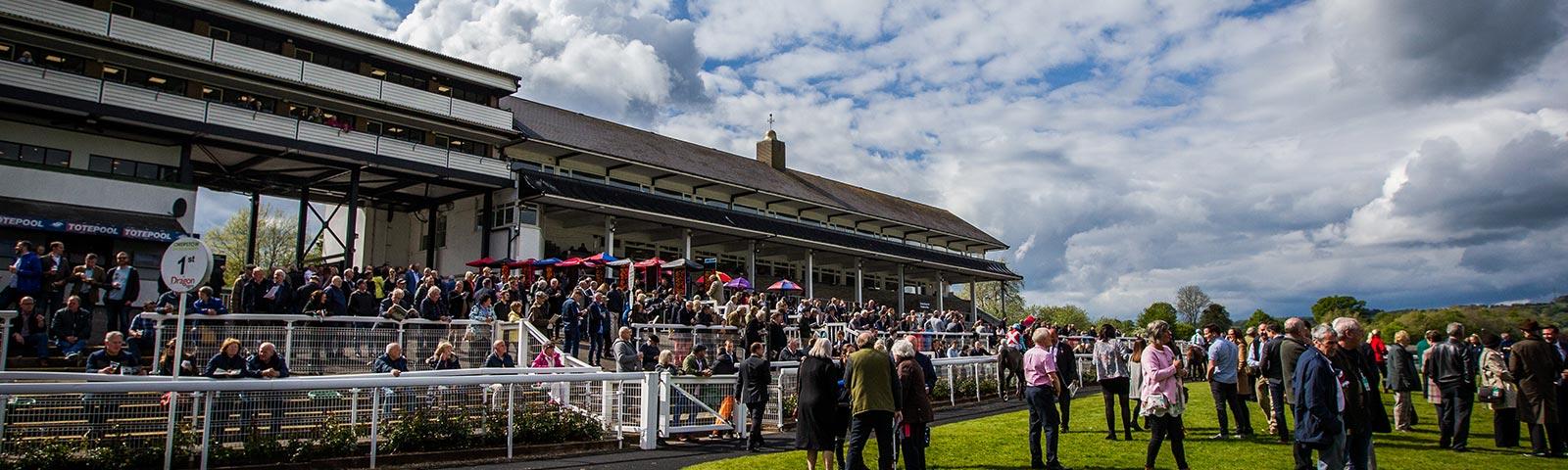 Raceday Experience | Chepstow Racecourse